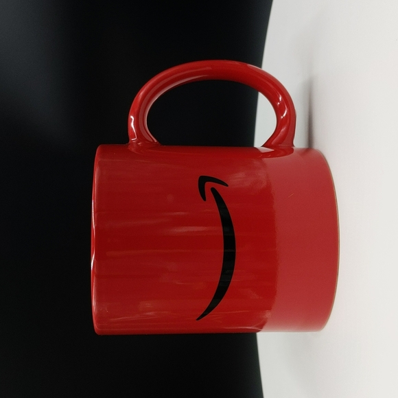 Kitchen | Amazon Arrow Logo Coffee Tea Mug Red Black | Poshmark